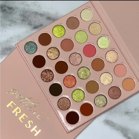 Colourpop | Makeup | Colourpop Mega Pressed Powder Palette Gettin Fresh ...